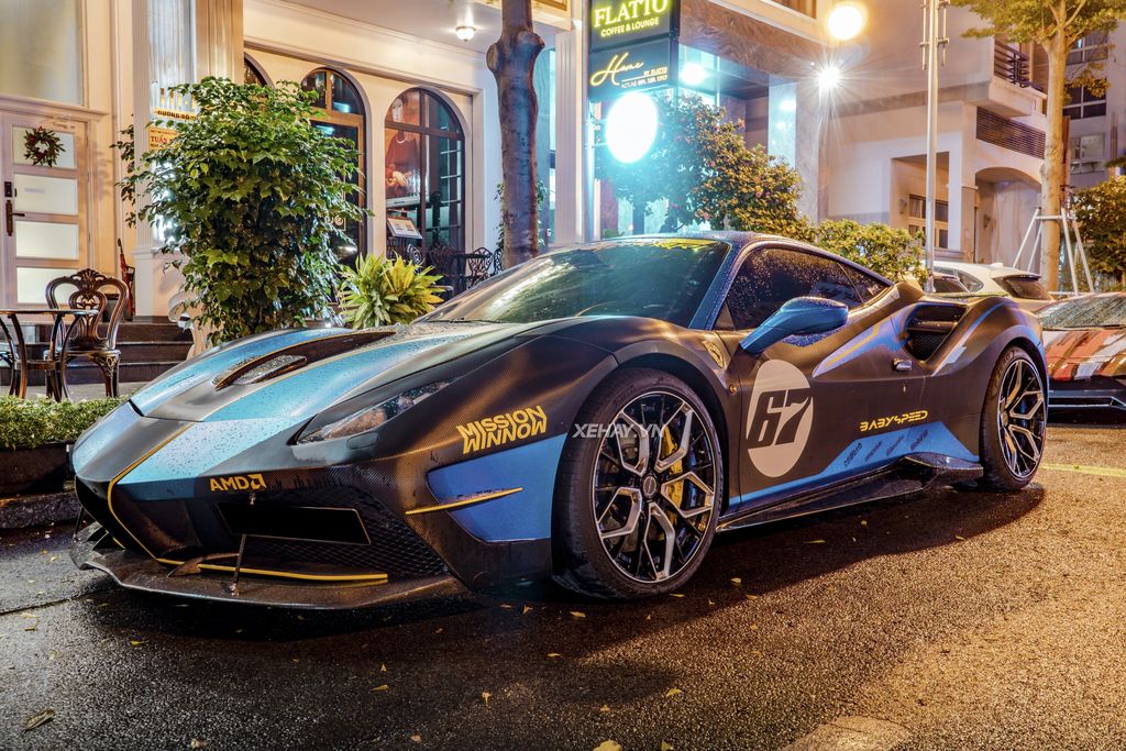 Sài Gòn: Ferrari 488 GTB đeo mâm Brixton Forged PF10 trong bộ “áo” mới cực cháy
